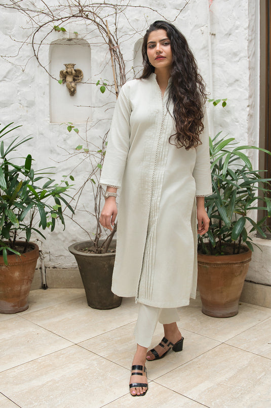 Luxury Women's Clothing in Pakistan - Noosh | Embroidered & Printed