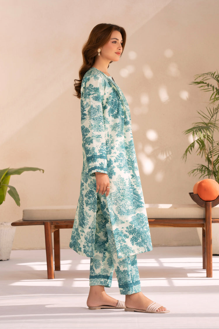 Luxury Women's Clothing in Pakistan - Noosh | Embroidered & Printed